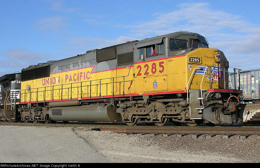 UP 2285